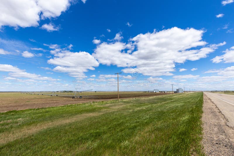 Summer in the Prairie of Canada Stock Photo - Image of horizon ...