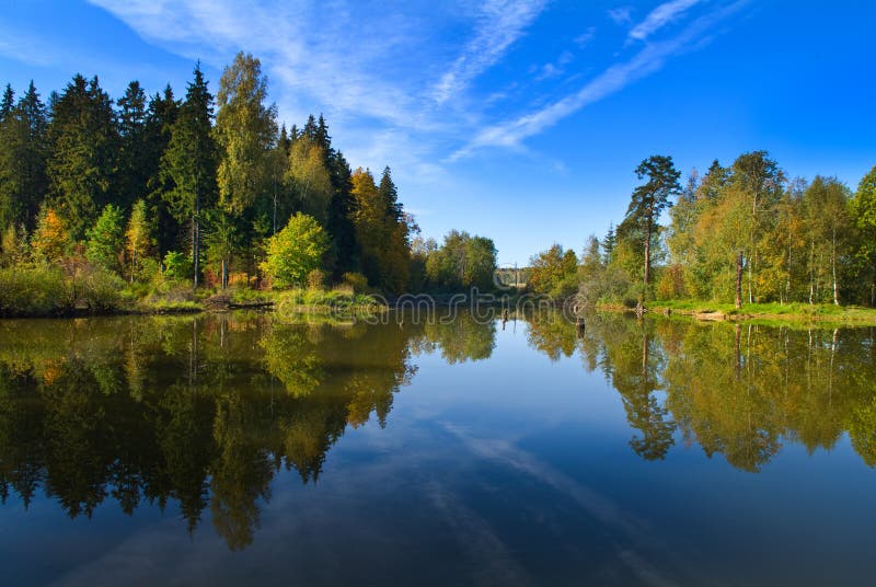 Summer See stockfoto. Bild von draussen, sommer, holz - 7914206