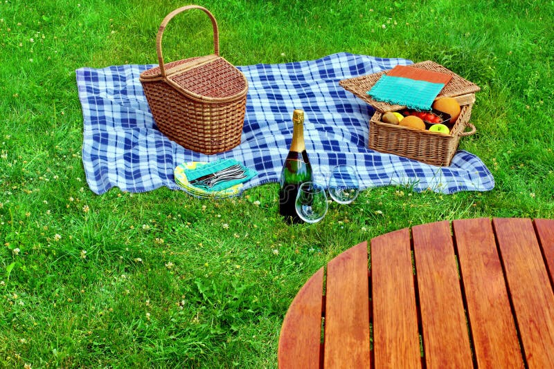 Summer Vacation Picnic Scene Stock Photo - Image of picnic, recreation ...