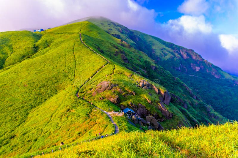 Wugongshan mountain stock image. Image of tourist, summer - 30175347
