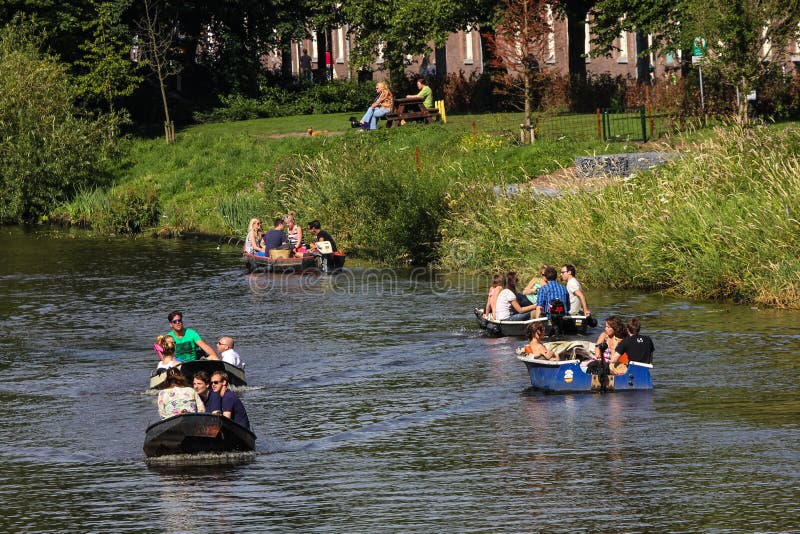 Summertime Boating editorial photo. Image of canal, boat - 27833066