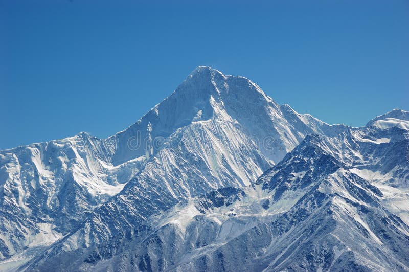 Summit of Mount Gongga stock photo. Image of trekking - 14595512
