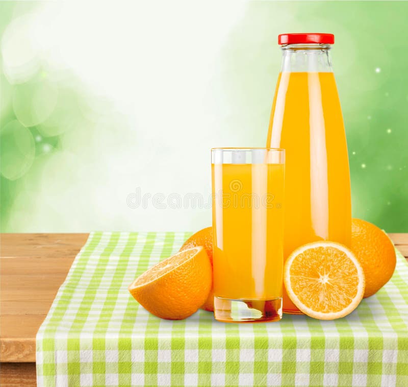 Sumo de laranja foto de stock. Imagem de alaranjado, fruta - 58607590