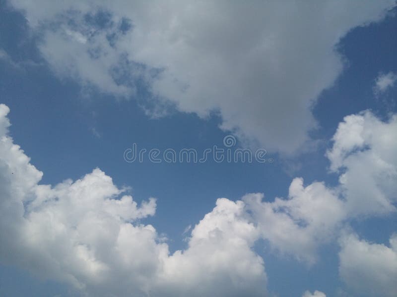 Sun stock photo. Image of oblak, blue, nebo - 125722548