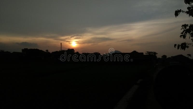 The Sun in the Afternoon is Beautiful and Delicious To Relax Stock ...