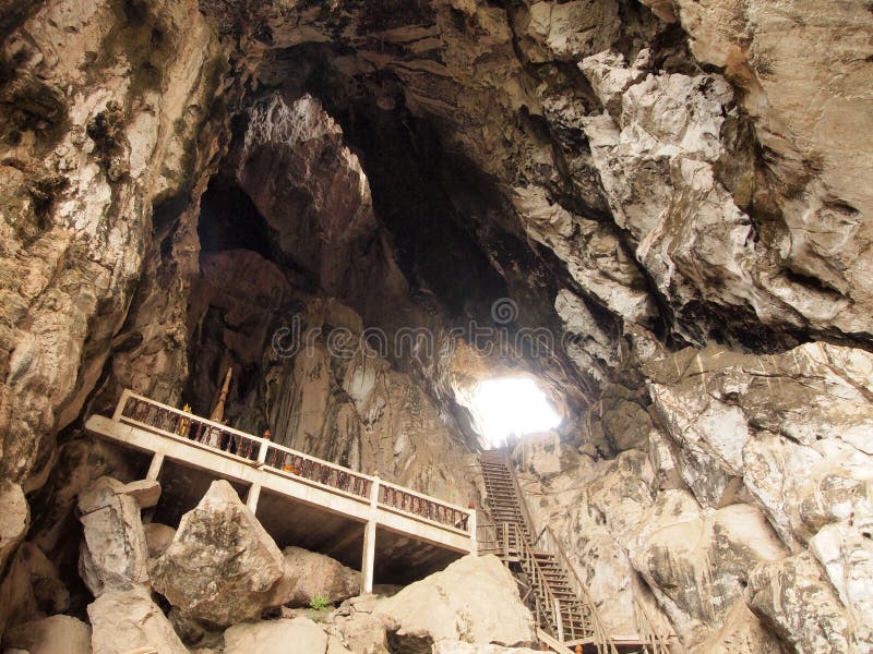 Sun beam in cave stock image. Image of geological, beam - 185709317