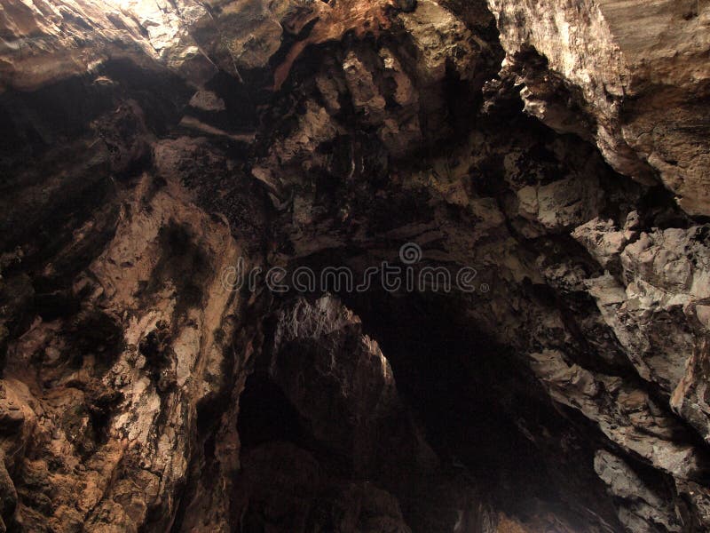 Sun beam in cave stock photo. Image of cave, cavern - 185709804