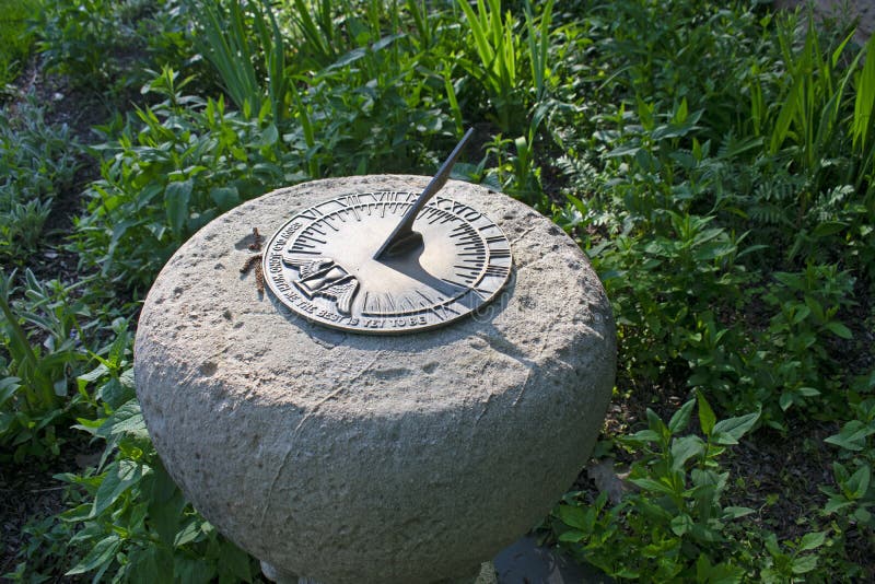 Sun Dial at Colonial Park Gardens Stock Photo - Image of gardens ...