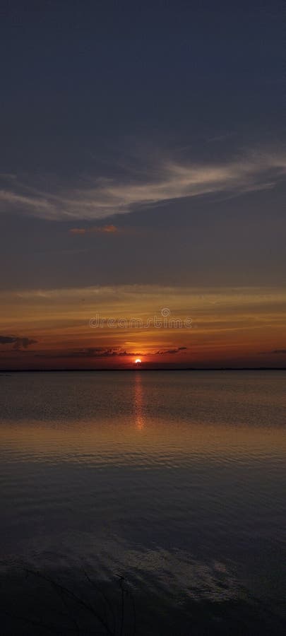 Sun down stock photo. Image of sunlight, dusk, weather - 275927684