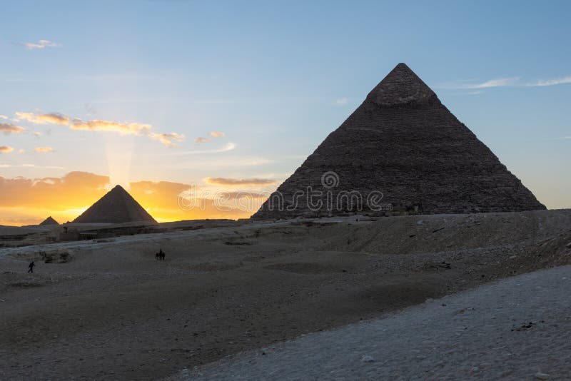 The Sun Going Down Behind the Pyramid of Menkaure Stock Photo - Image ...
