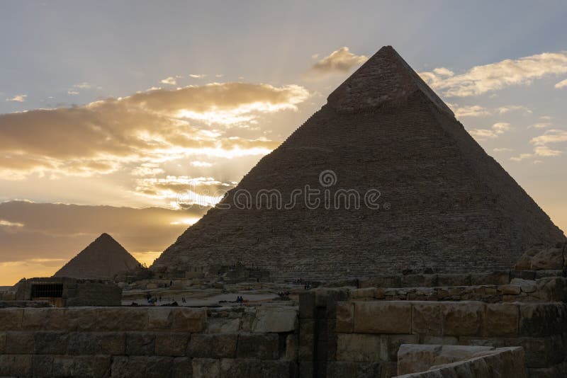 The Sun Going Down Behind the Pyramid of Menkaure Stock Image - Image ...