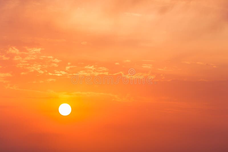 Sun Haze High Clouds Color Landscape Imagen de archivo - Imagen de ...