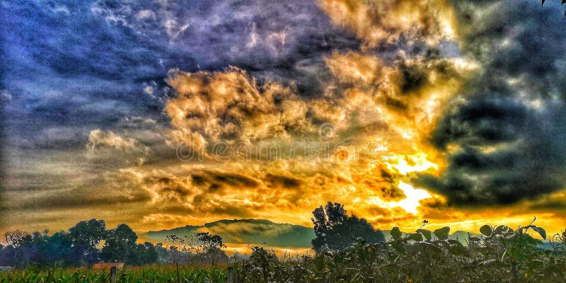 Sun Heating the Clouds Warm the Earth Stock Photo - Image of heating ...