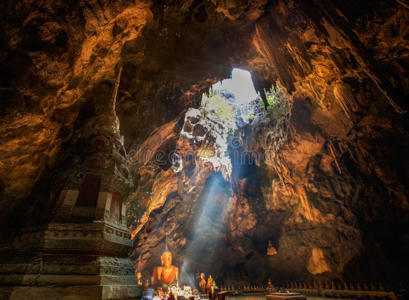 Sun Light in the Cave at Khaoluang Stock Image - Image of grotto, light ...