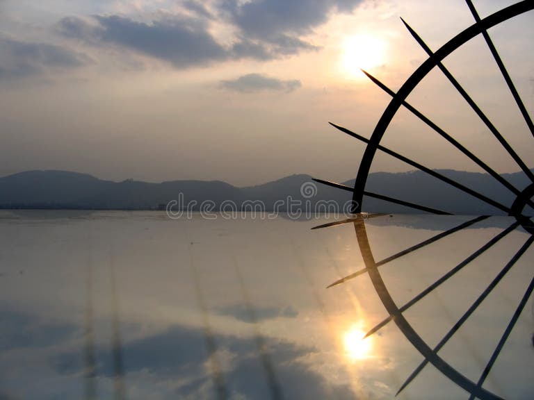 Sun Metaphor Stock Illustrations – 3,637 Sun Metaphor Stock ...