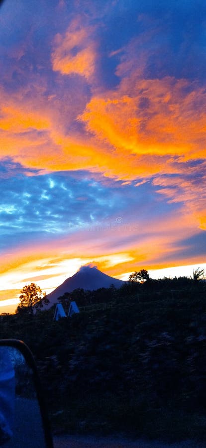 Sun ocean plain stock photo. Image of plain, sunrise - 262920524