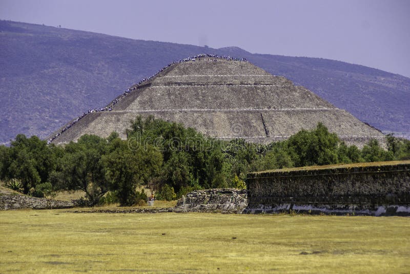 Sun pyramid stock image. Image of ruins, aztecs, civilization - 94094673