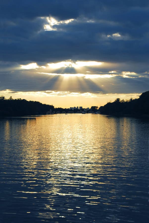 Sun rays stock image. Image of horizon, cloud, beautiful - 1860819