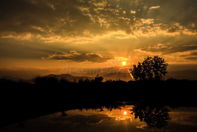 Sun rise by the lake stock image. Image of season, scene - 38664719