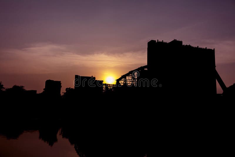 Sun Rising Over Los Angeles City Stock Image - Image of core, glowing ...