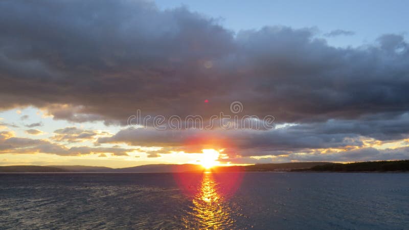 Sun set in Croatia stock photo. Image of cielo, water - 91822872