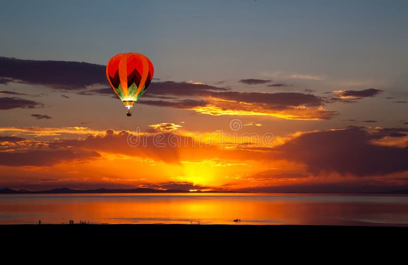 Sun Set at the Great Salt Lake Stock Image - Image of sunset, lovely ...