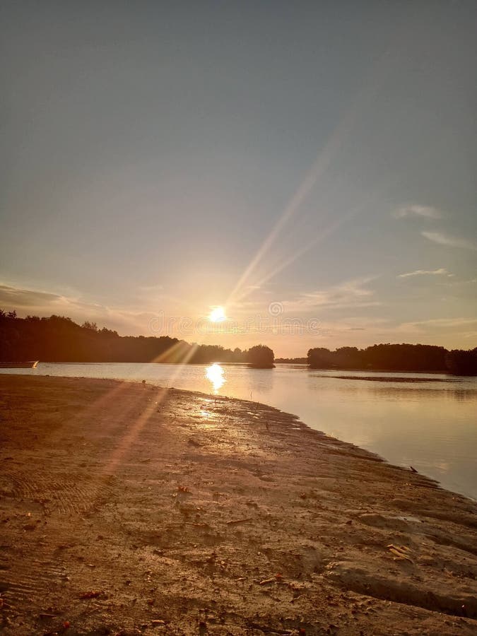 The sun stock image. Image of reflection, wave, morning - 260019733