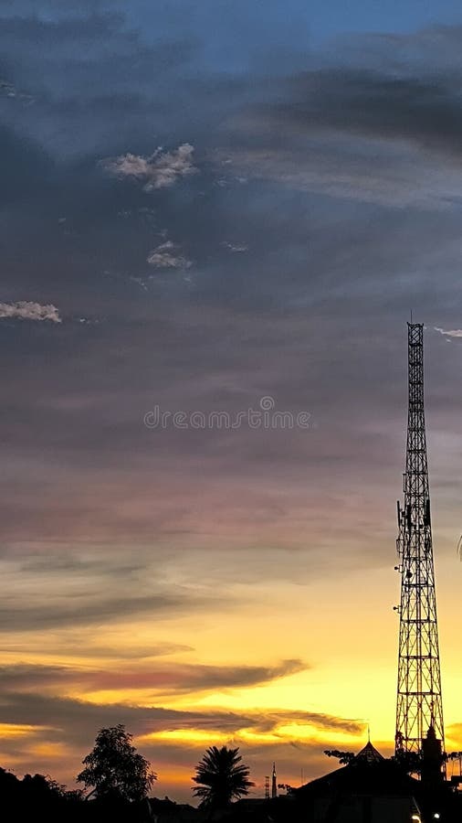 When the Sun is about To Set Stock Photo - Image of horizon, cloud ...