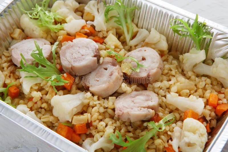 Sund Mat I Askar, Bantar Begrepp Fotografering för Bildbyråer - Bild av ...