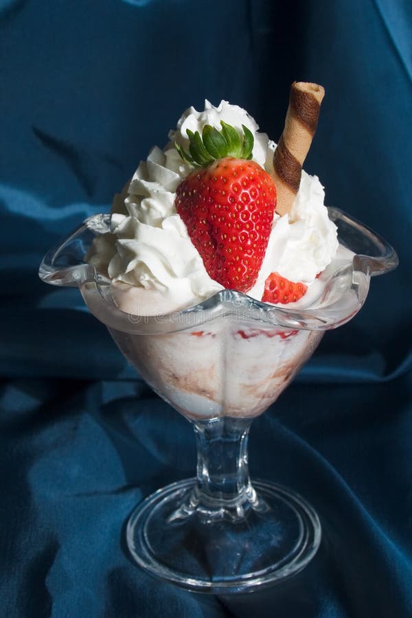 Sundae stock image. Image of food, creamy, black, glass - 13526471