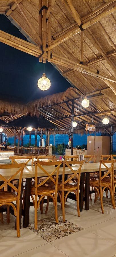 Sundanese Restaurant in Sidoarjo Editorial Stock Image - Image of night ...