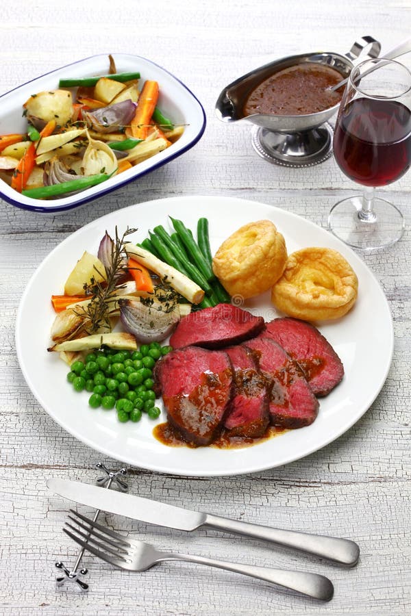 Sunday Roast Beef Dinner Stock Images - Download 502 Royalty Free Photos