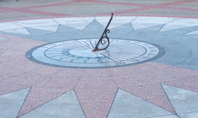 The Sundial on Granite Base Stock Image - Image of astronomy, passing ...