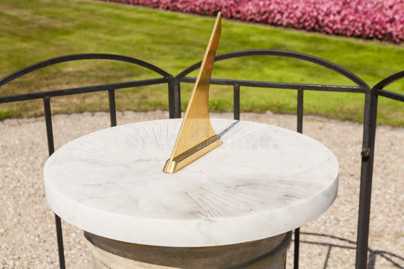 141 Standing Sundial Stock Photos - Free & Royalty-Free Stock Photos ...