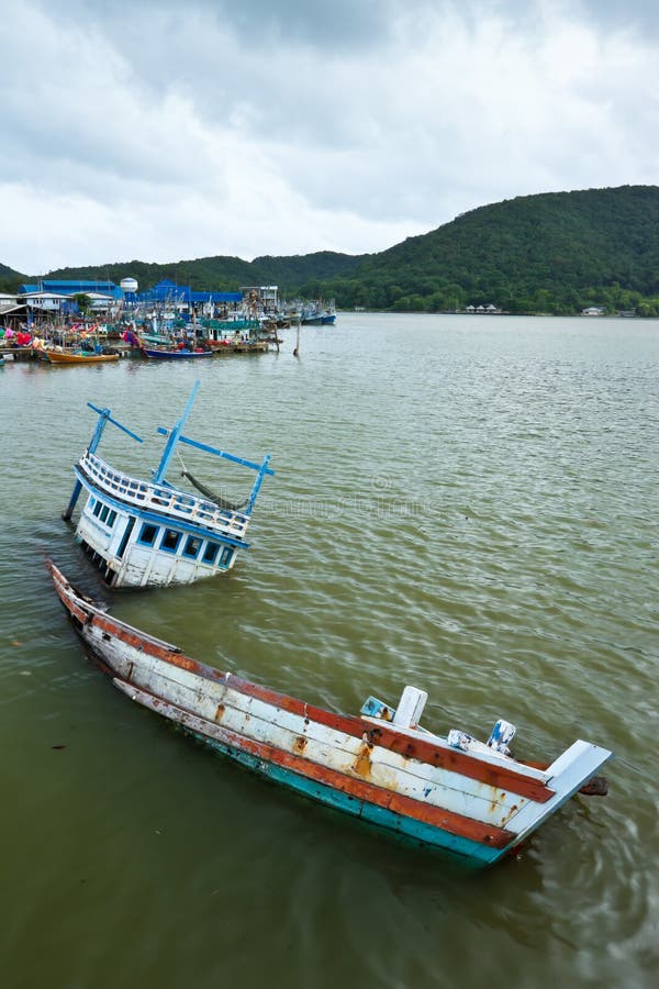 Sunk boat stock image. Image of thai, pier, colour, harbor - 25359495