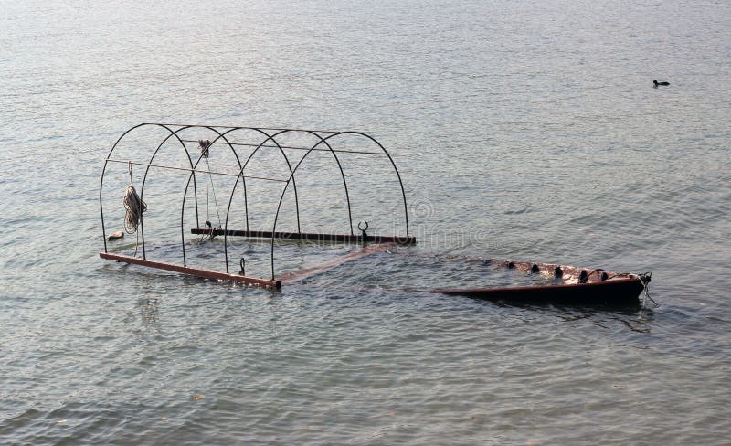 Sunk boat stock image. Image of lake, boat, sink, sunk - 33974427