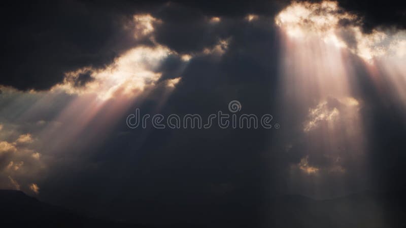 Sunlight Pouring through the Clouds and the Mysterious Sky, Fantastic ...