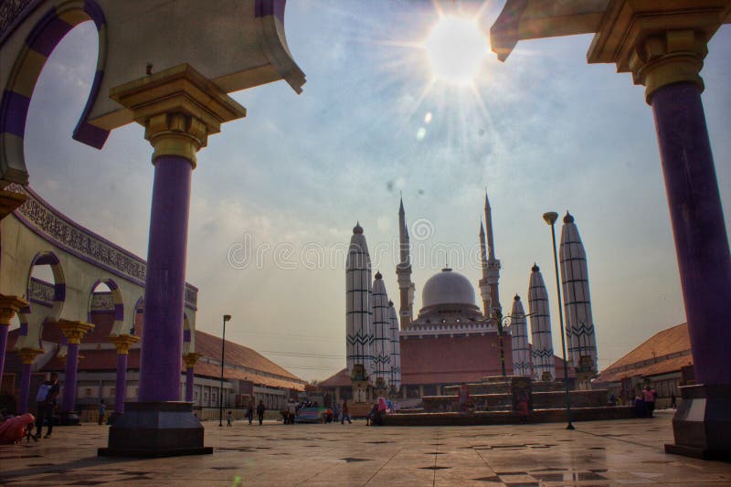 Sunny Day at Semarang View from Tugu Muda, Semarang Editorial Stock ...