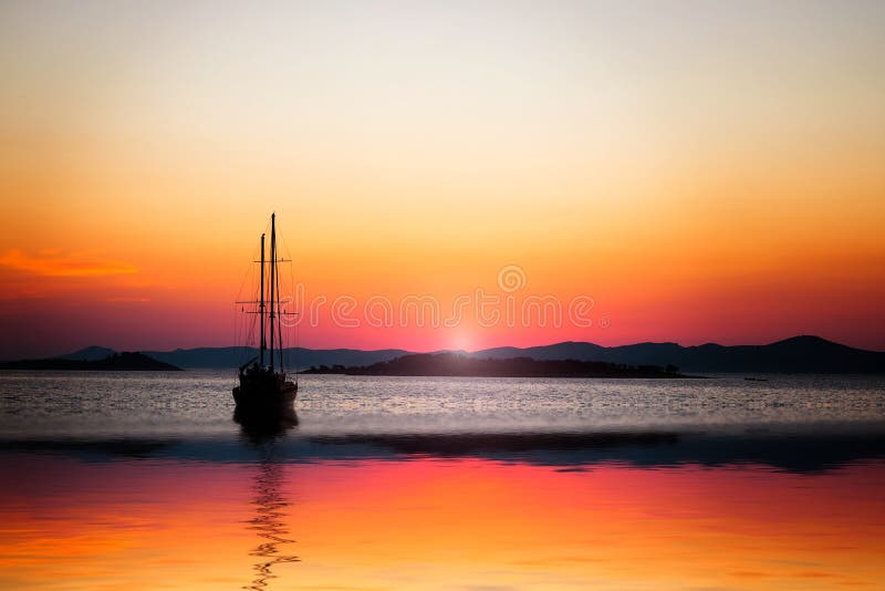 Sunny bay stock image. Image of sail, life, shine, holiday - 33932719