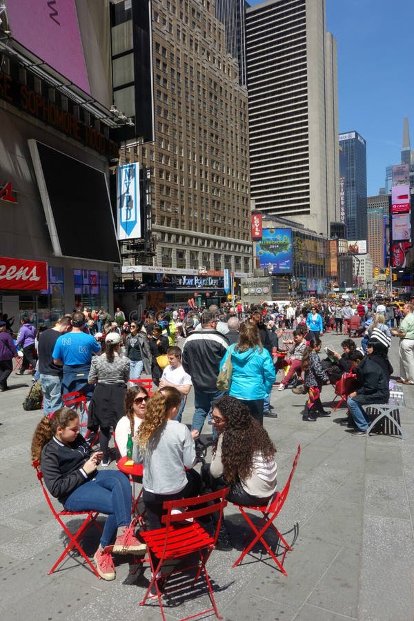 Times Square in New York City Editorial Stock Photo - Image of times ...