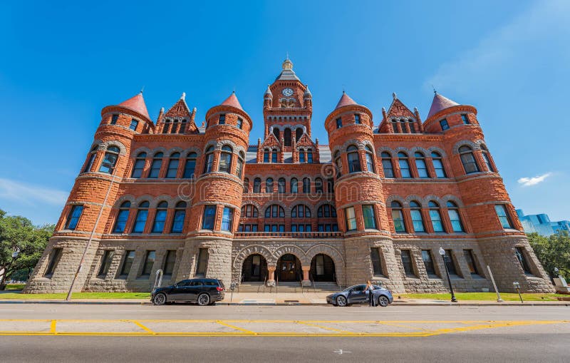 Sunny Exterior View of the Old Red Courthouse Editorial Photo - Image ...