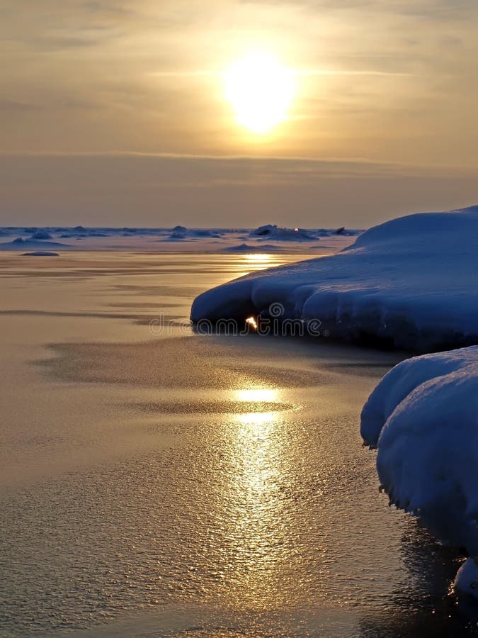 Sunny Lake View of the City Stock Photo - Image of water, clouds: 112416998