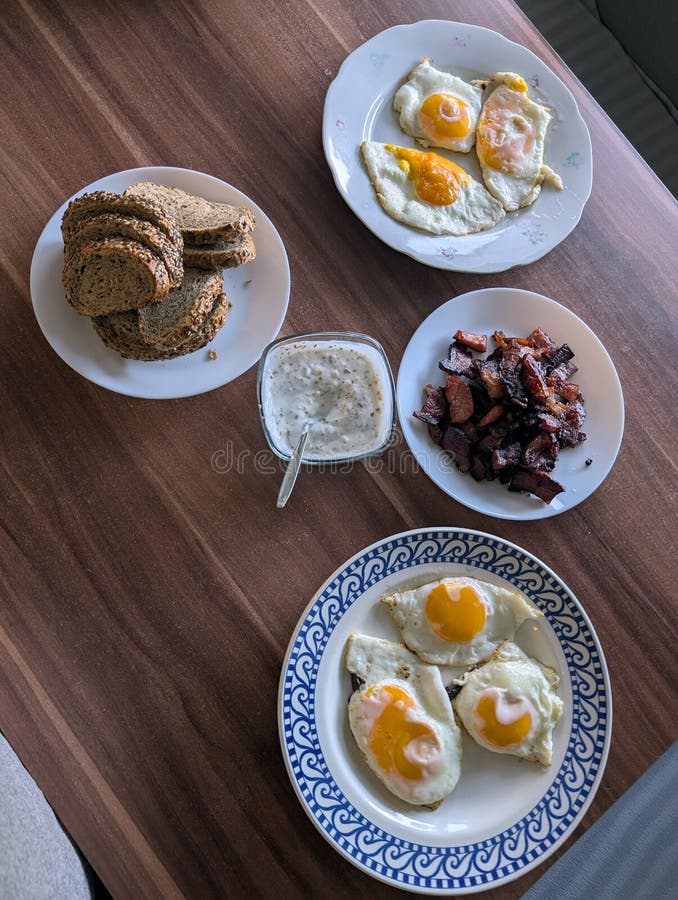 Sunny side up egg stock image. Image of yolk, fresh - 385138067