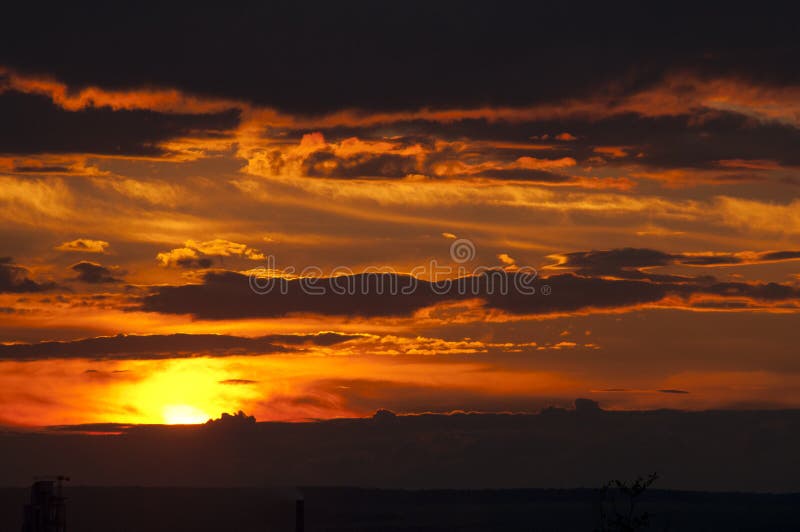 Sunny sunset stock image. Image of horizontal, beauty - 33282061