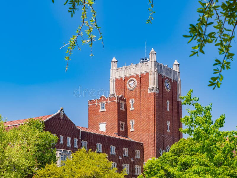 Sunny View of the Campus of University of Oklahoma Editorial Photo ...