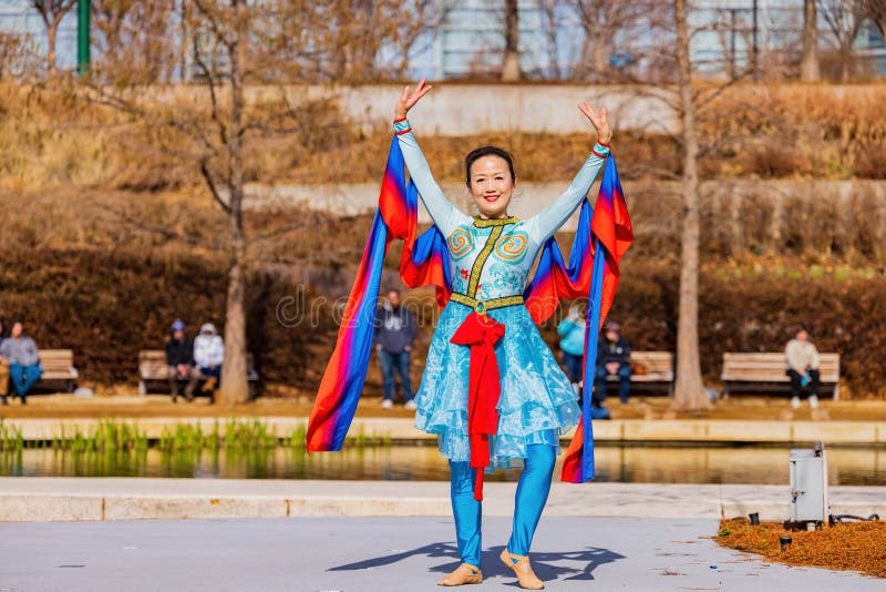 Sunny View of a Woman Dancer Doing Chinese Style Dance Editorial Stock ...