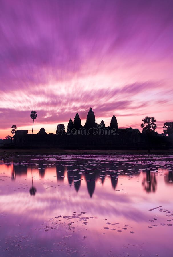 Sunrise in Angkor wat stock photo. Image of door, bassorelievo - 30099156