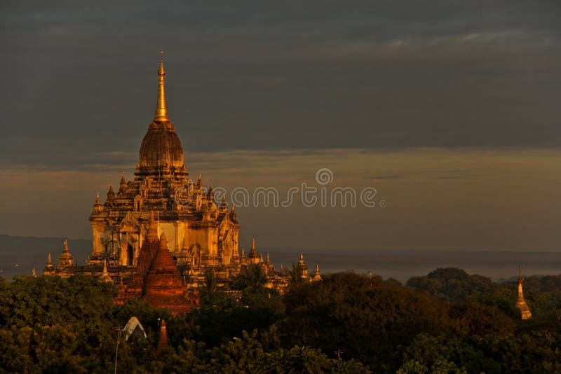 Sunrise at Bagan stock photo. Image of myanmar, bagan - 23315224