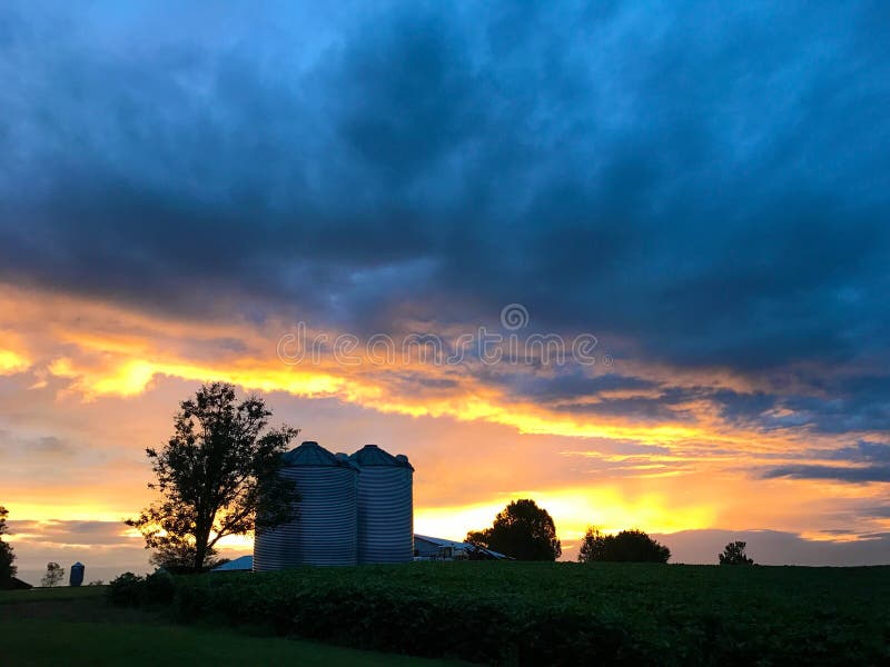Sunrise on the farm. stock image. Image of nature, clouds - 99020901