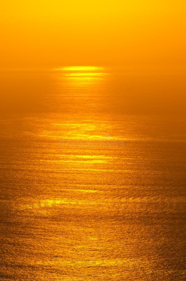 Sunrise glow of ocean stock image. Image of landscape - 26476421